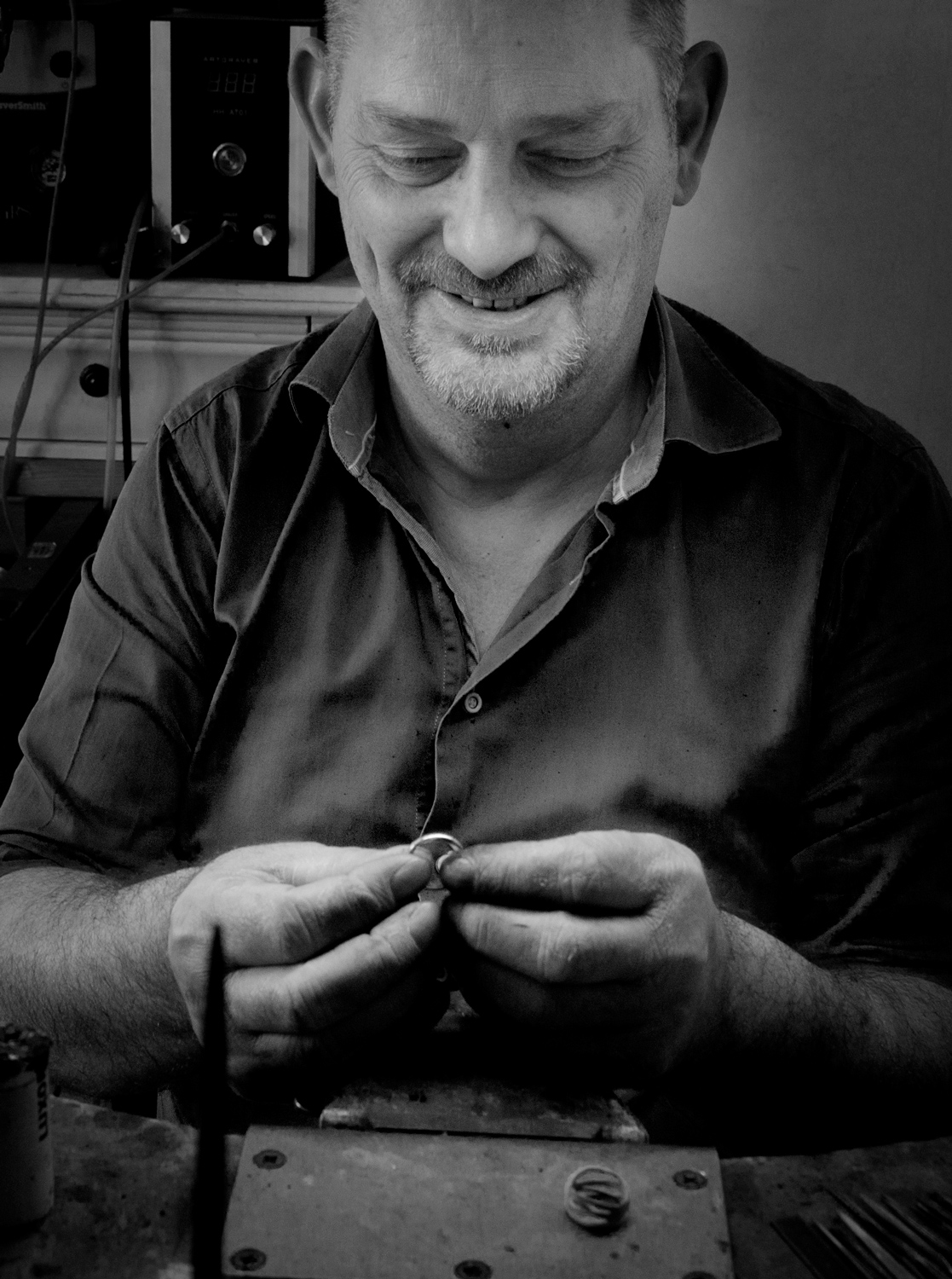 Over – Tassilo Design